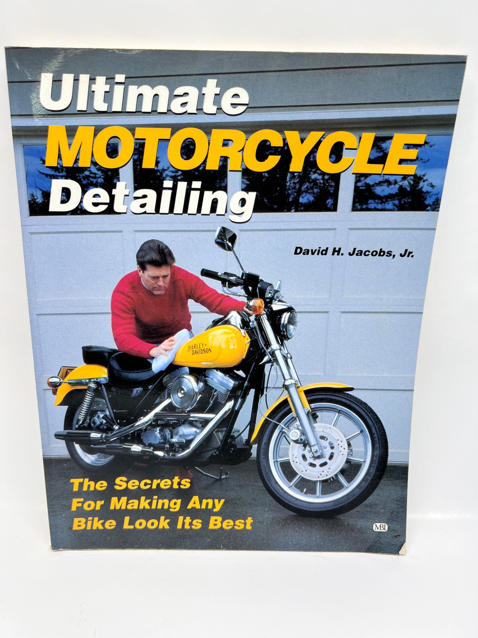 Ultimate Motorcycle Detailing Guide – Thunder Bay Estate Sales